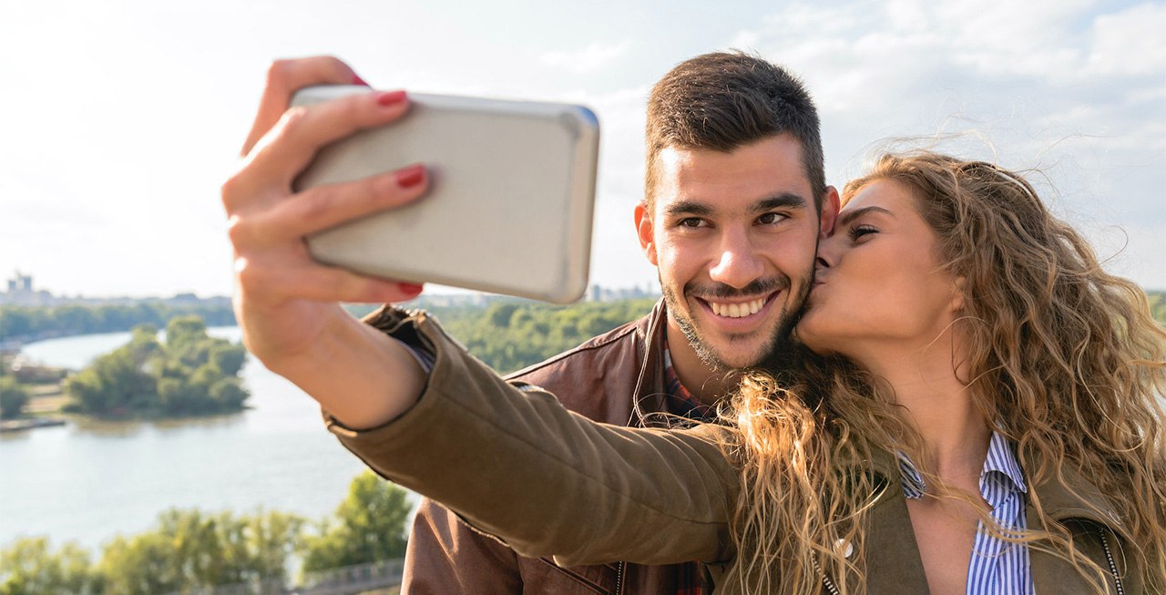 Dating A Young Sugar Daddy: Pros & Cons, Things To Know